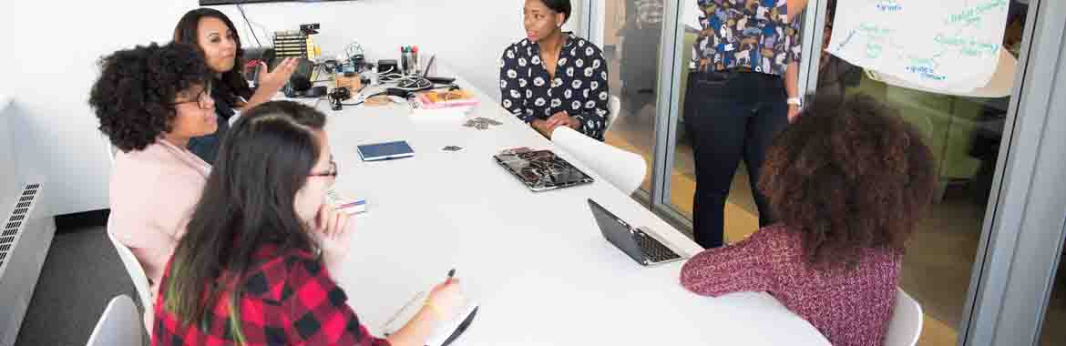 Aruba Exec in London EC1V 2NX